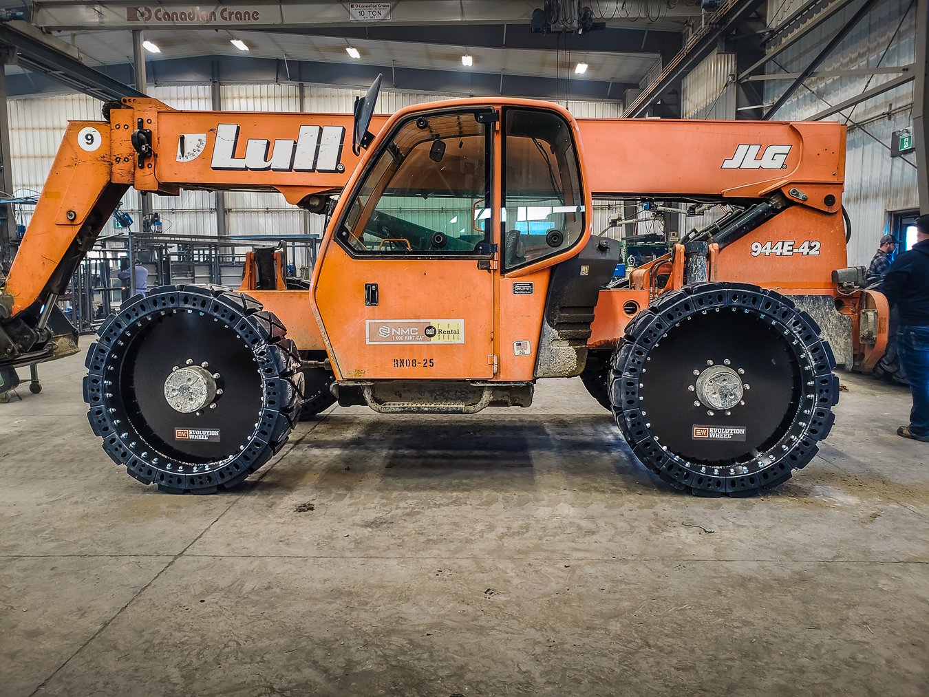 Evolution Wheel - Lull 522-4 Highlander Telescopic Handler Tire