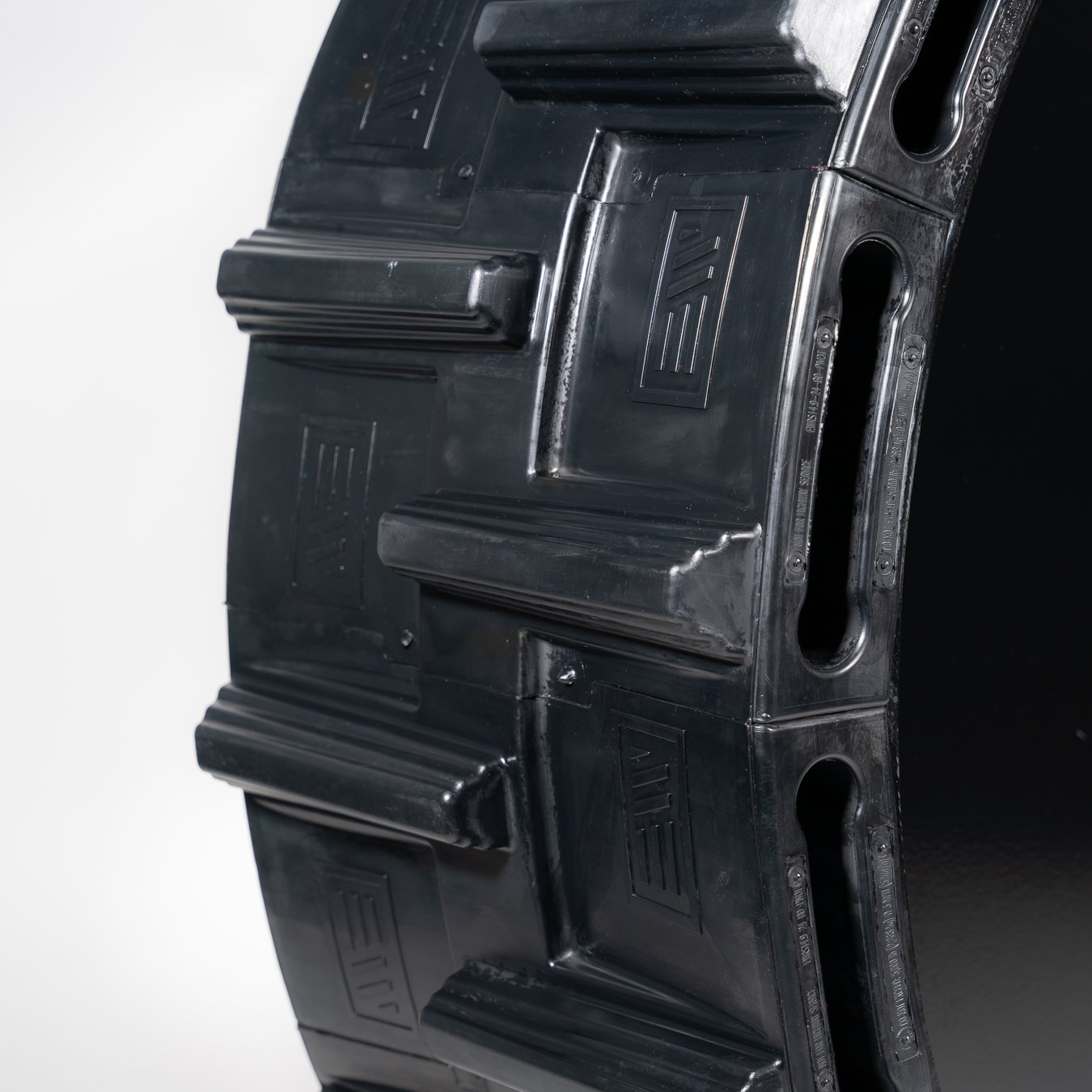 Best Pivot Tires for Valley Center Pivot Irrigation System