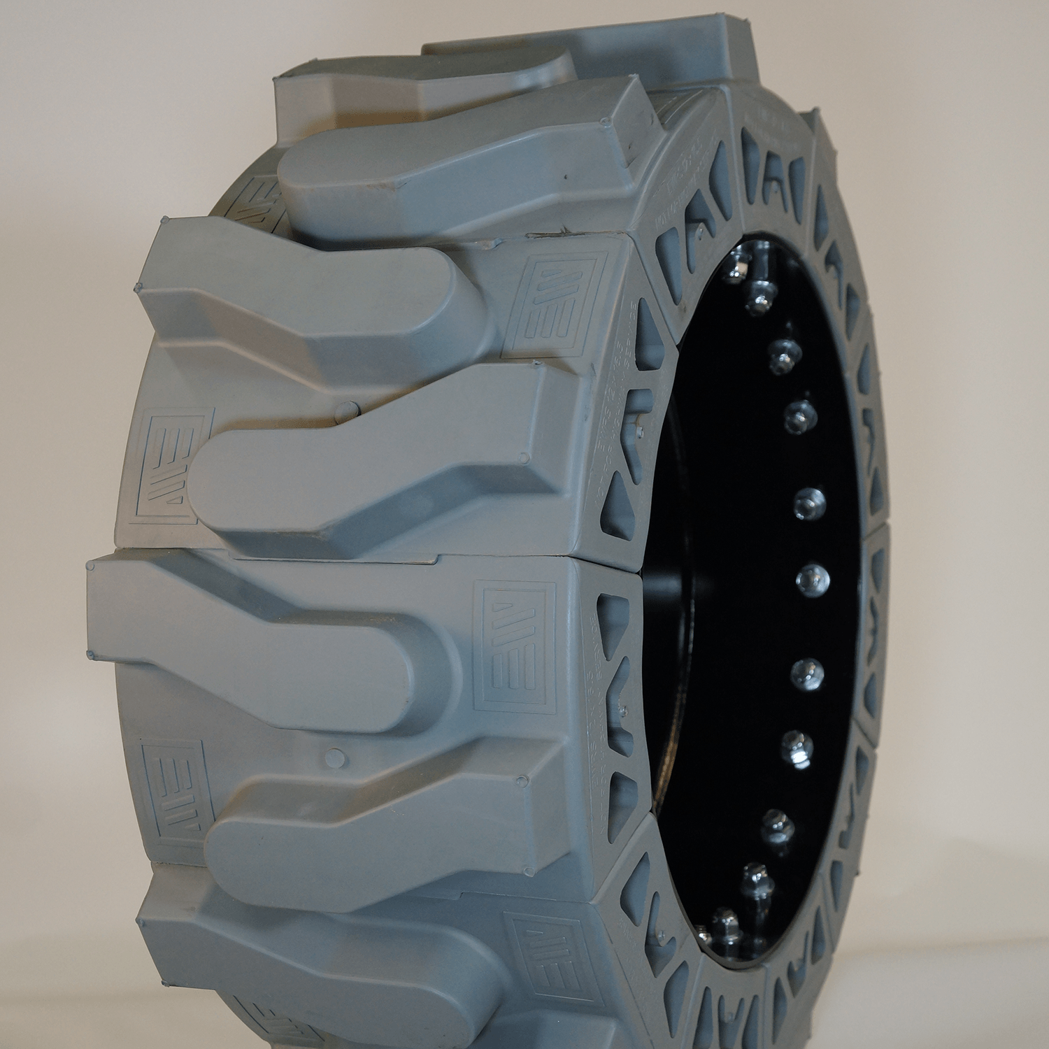 Evolution Wheel - Premium Bobcat Tires