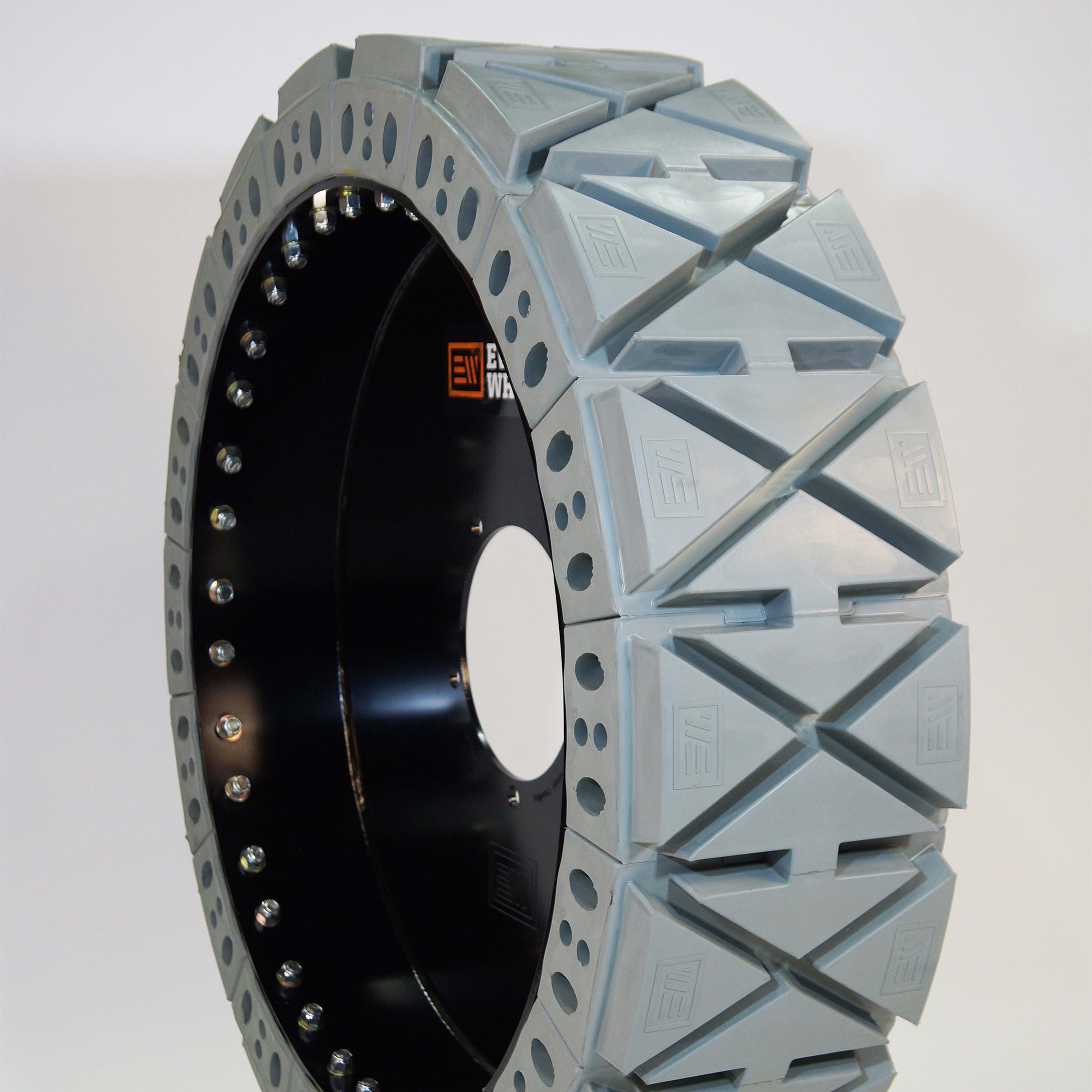 Evolution Wheel - Non Marking JLG Zoom Boom Tires