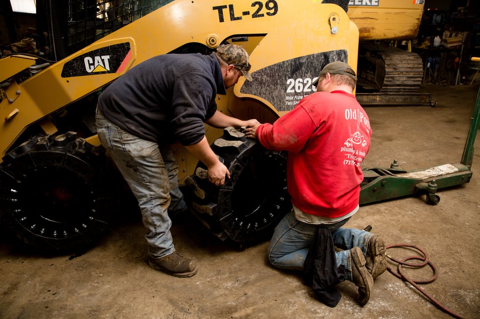 Segmented Solid Skid Steer Tires