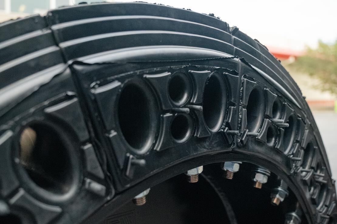 Wheel Loader Smooth Tires - EWRS-SLK-WL Series High-Performance Tires