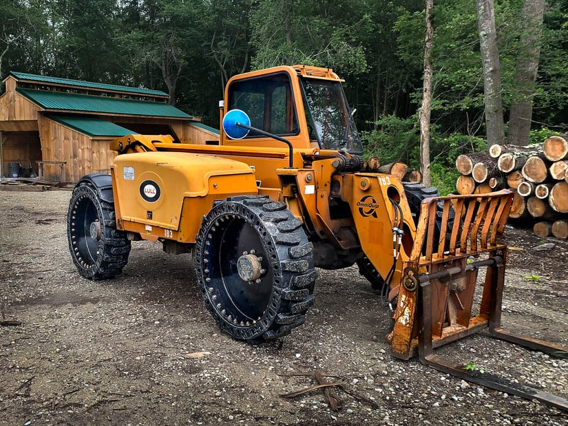 Telehandler Tire Compression | Foam Filled Telehandler Tires vs Solid