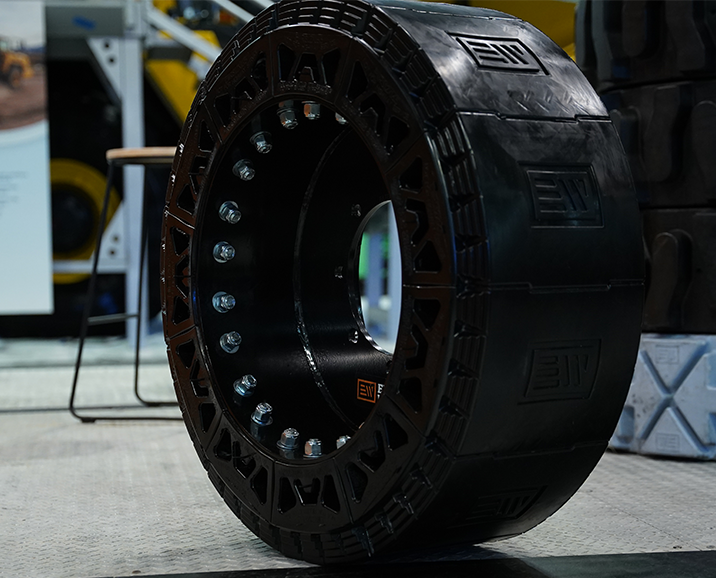 Smooth Skid Steer Tires | Evolution Wheel | No More Flat Tires